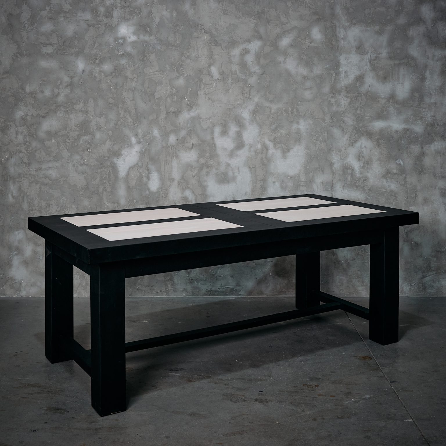 Mesa Nil fija negra – Area Design